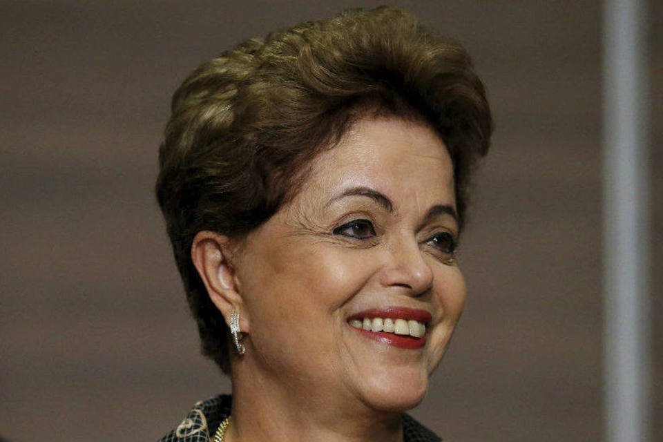 Dilma prepara contraofensiva para recuperar popularidade | Exame