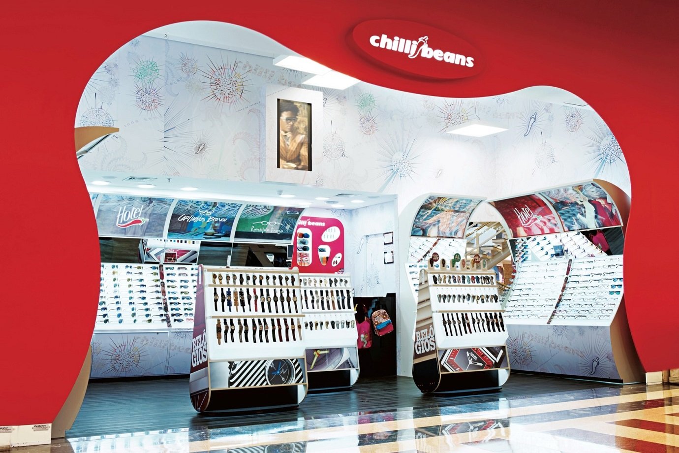 Além dos óculos: o que há por trás da força da marca Chilli Beans | Exame