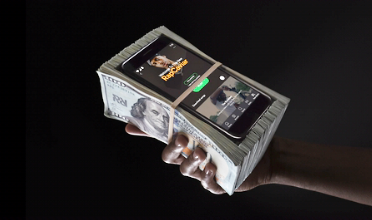 Spotify ironiza ostentação no rap com MoneyPhone | Exame
