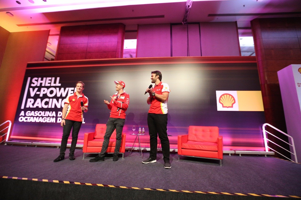 Shell amplia Academia para a formação de novos pilotos | Exame