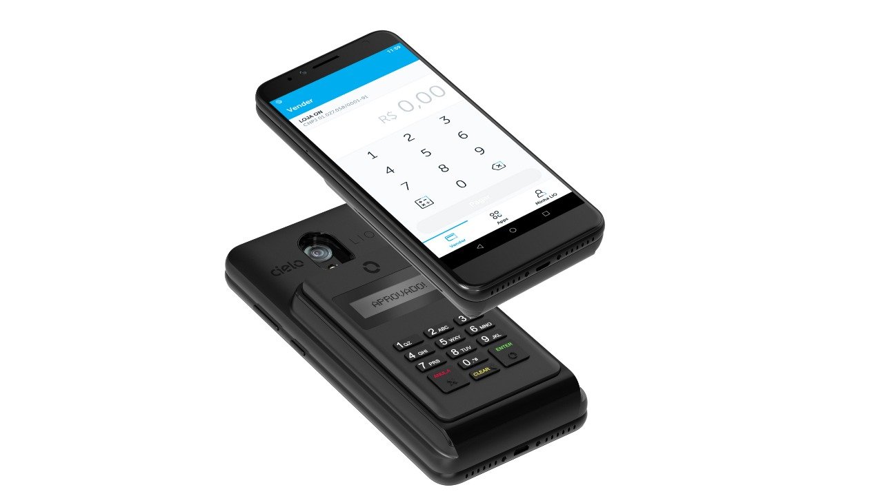 Cielo lança aparelho 2 em 1, smartphone que se junta a maquininha | Exame