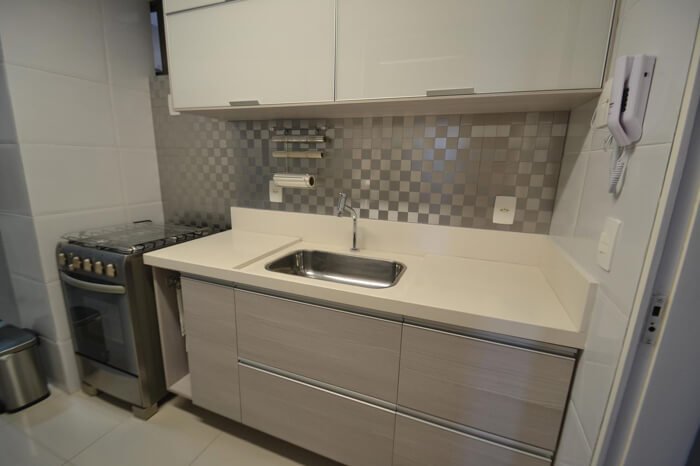 Como planejar e decorar cozinha compacta em espaços pequeno | Exame