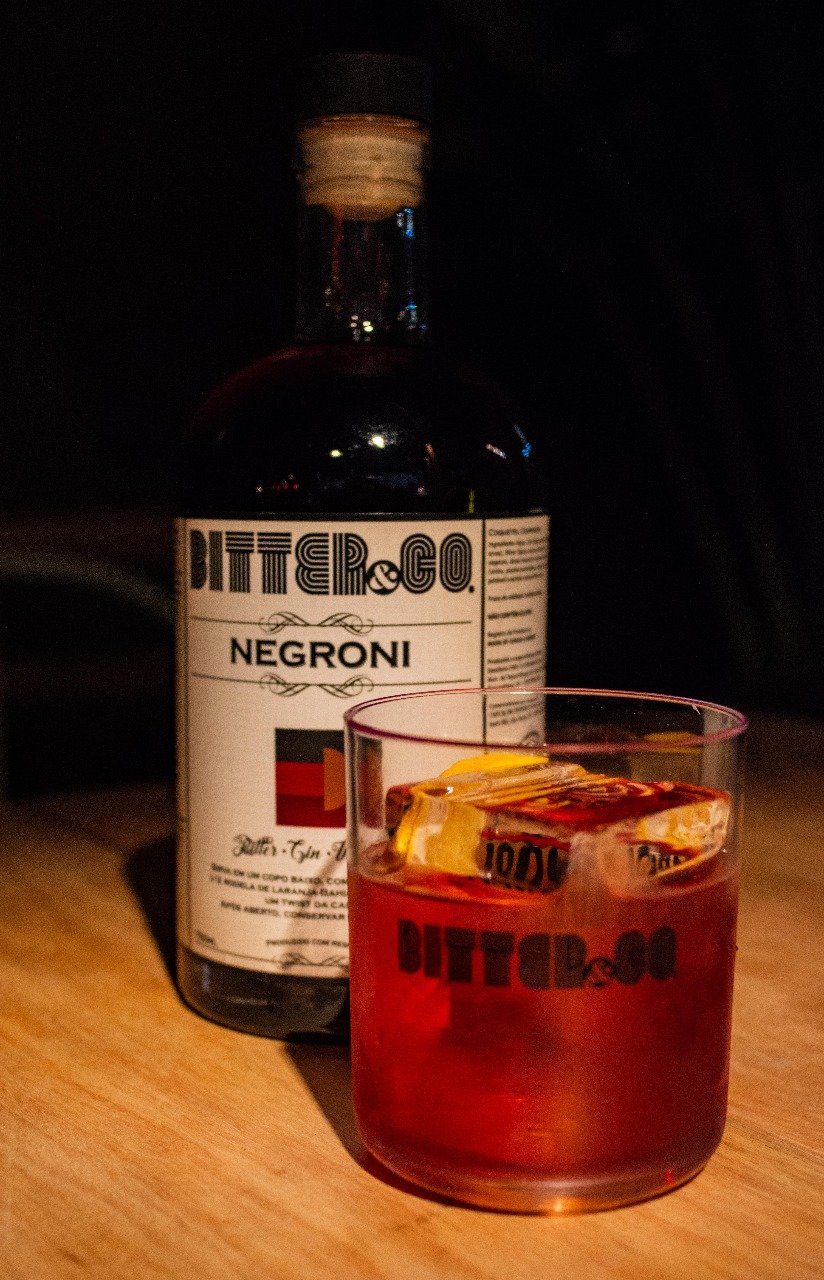 Jungle Gin e Bitter&Co. criam novo negroni pronto para beber | Exame