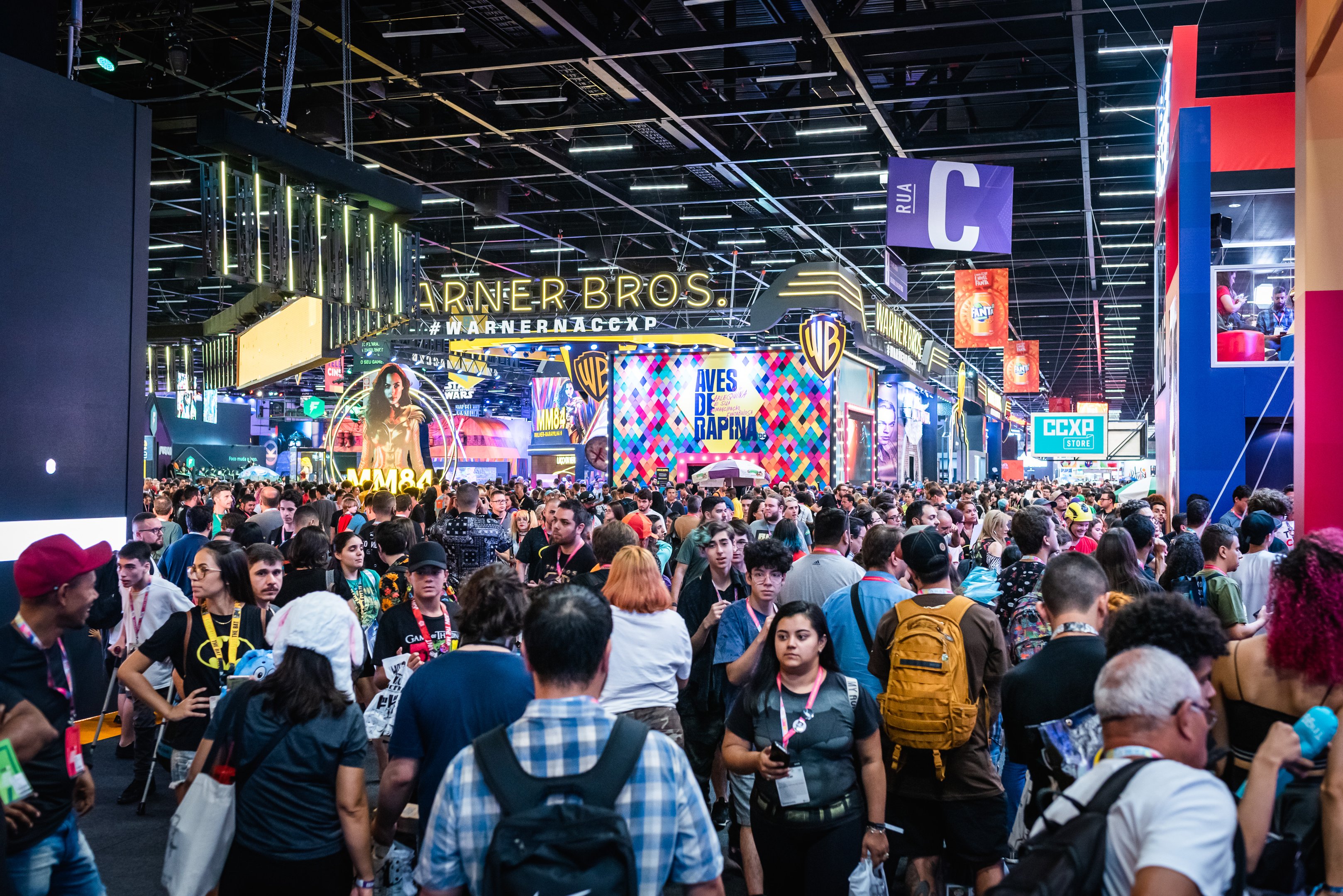 CCXP de SP bate recorde de público e se consolida como a maior do mundo ...