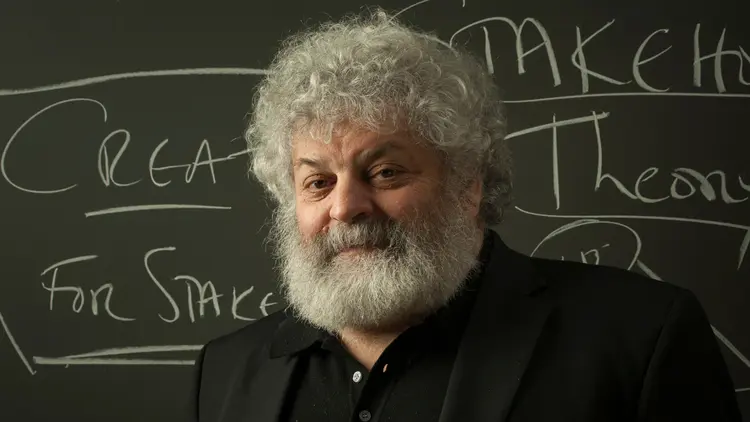 Freeman, o anti-Friedman, está otimista com o futuro das empresas | Exame