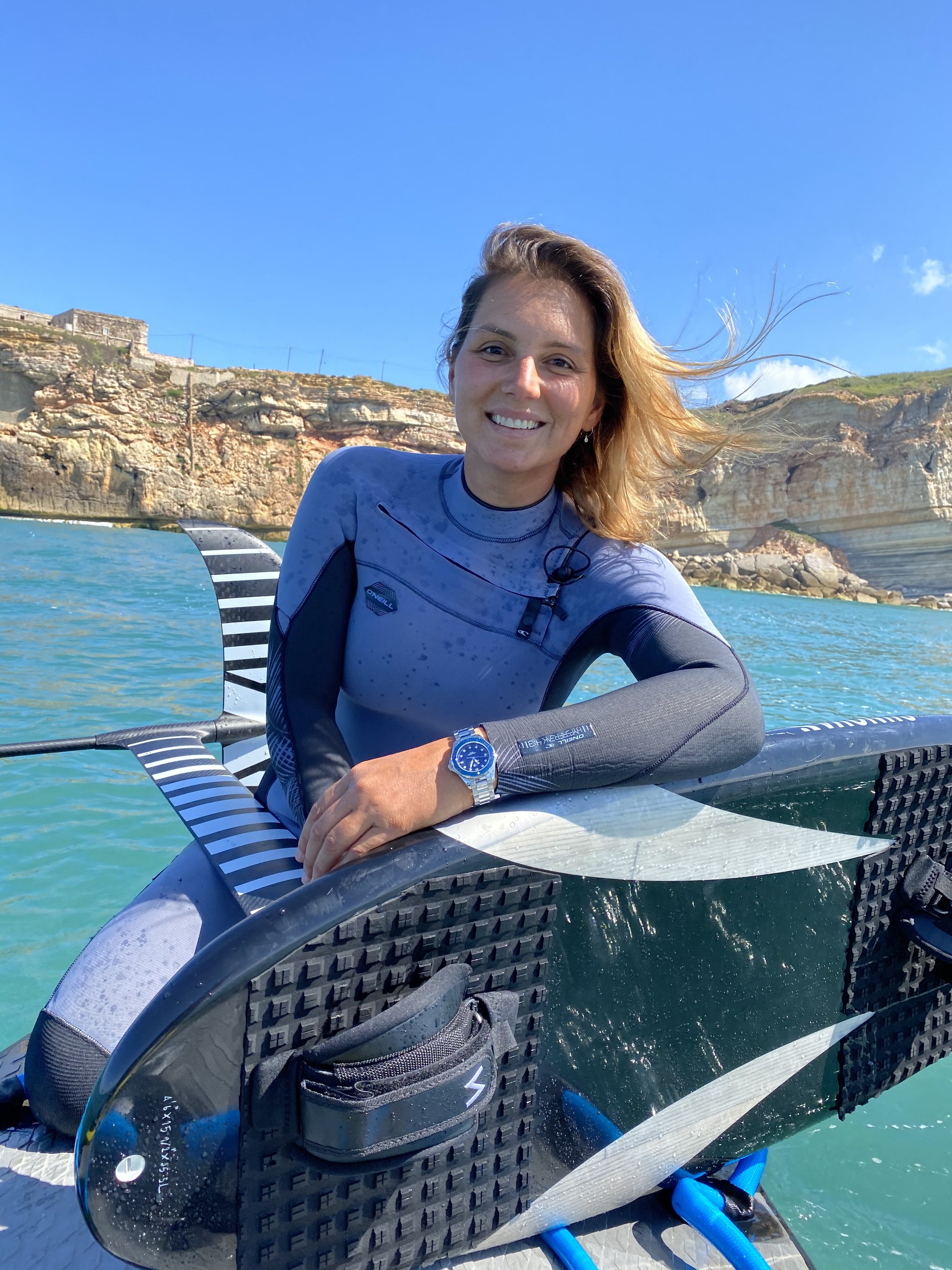 Maya Gabeira é recordista mundial - inclusive entre os homens | Exame