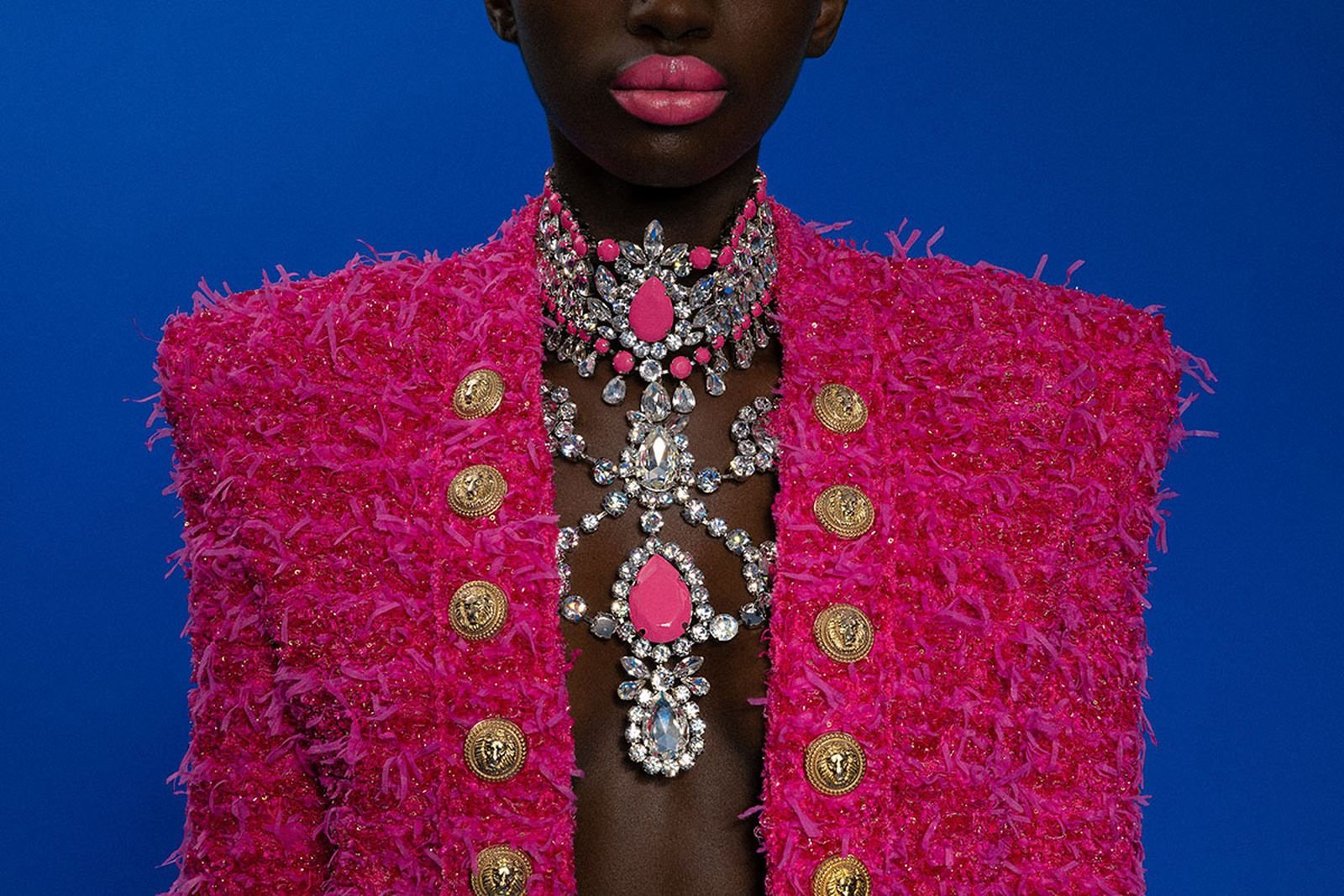 Barbie vira NFT em parceria exclusiva com grife francesa Balmain | Exame