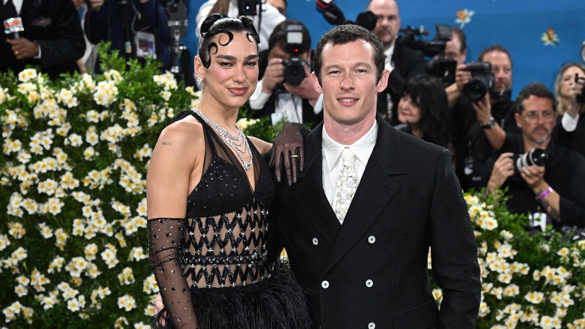 Tudo sobre o casamento milionário de Dua Lipa e Callum Turner | Exame